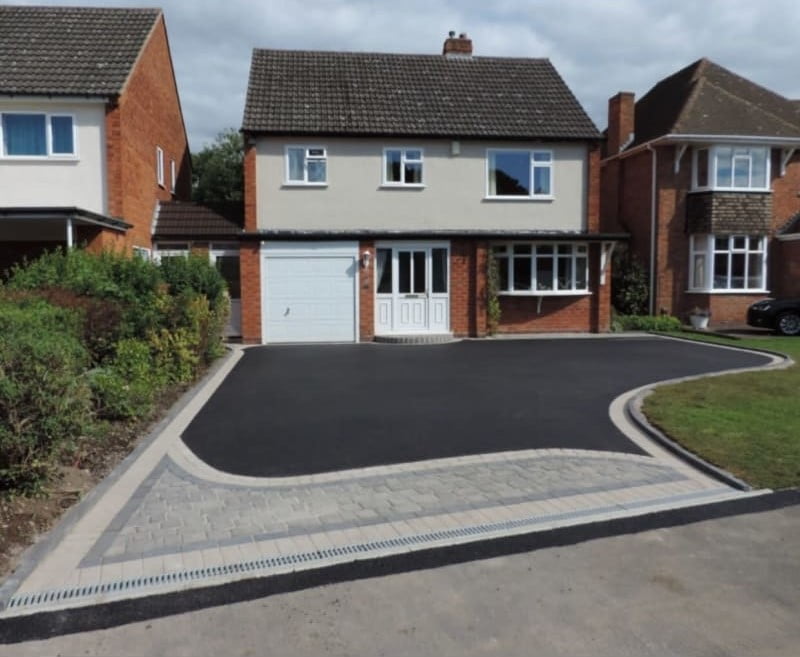 Tarmac Driveway Benefits for Test Valley Homes
