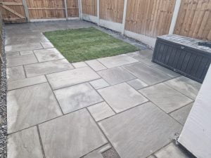 Pattern Imprint Concrete vs. Traditional Concrete - Test Valley Driveways